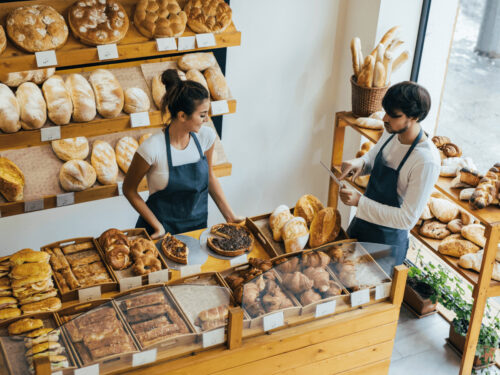 What Employees Do You Need For A Bakery? - HICAPS